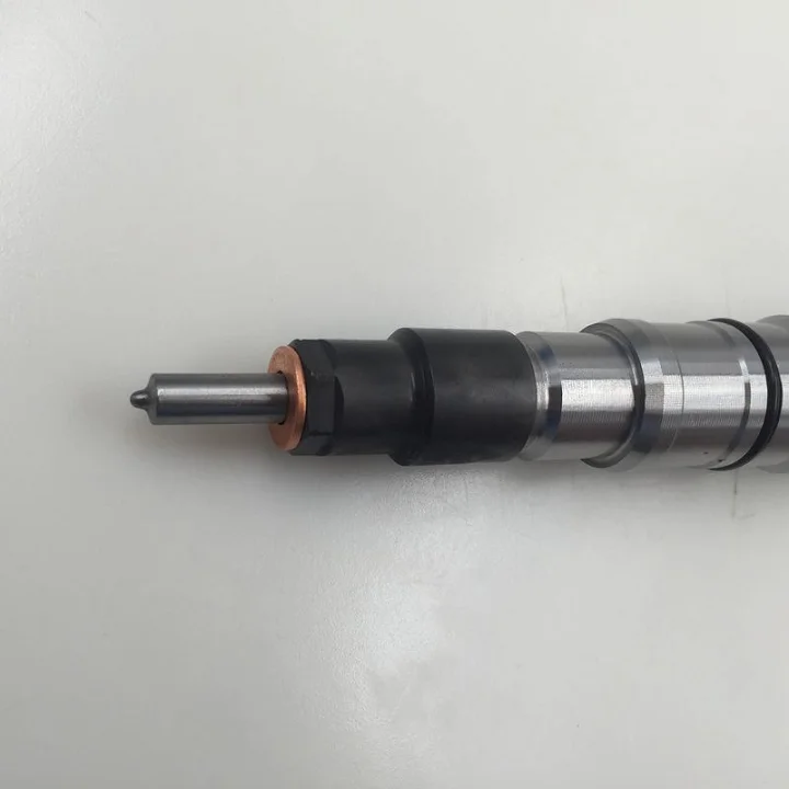 Bosch truck fuel injector 0445120110 - Partscummins
